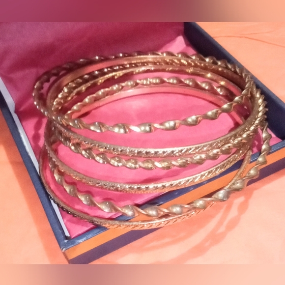 unbranded | Jewelry | Vintage Womens Gold Toned Set Of 6 Textured ...